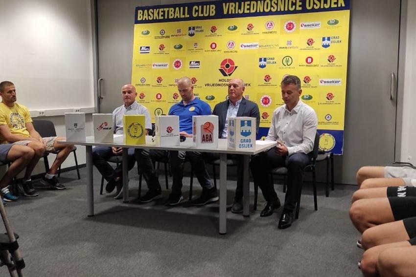 Turnir u Osijeku za vikend će predstaviti novu momčad Vrijednosnica Osijek | STV.HR