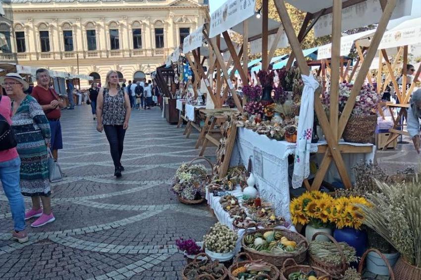 Svečano otvoren 16. Vukovarski etno sajam | STV.HR