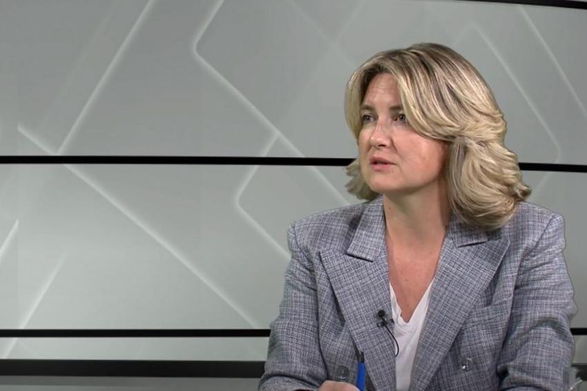 Jesenka Ricl: „Ministri imaju milijune na karticama, a građani krpaju ...