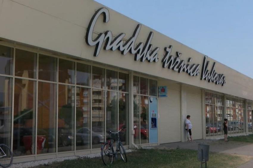 26 proizvođača u Vukovaru dobilo certifikat "Proizvod hrvatskog seljaka" | STV.HR