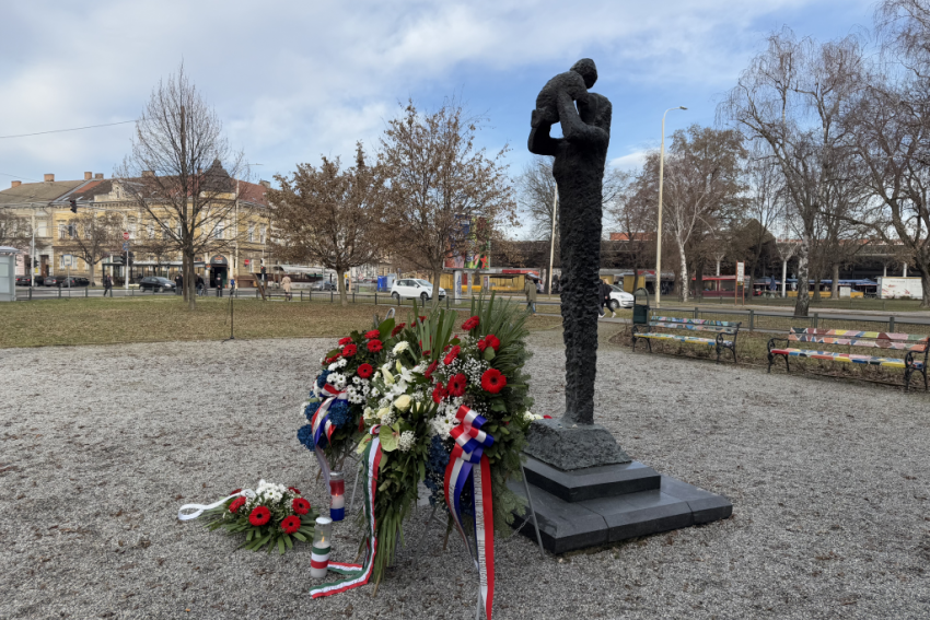 Obilježen Međunarodni dan sjećanja na žrtve holokausta | STV.HR